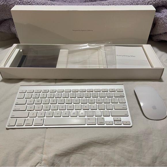 Apple | Other | Apple Wireless Keyboard And Mouse Set | Poshmark